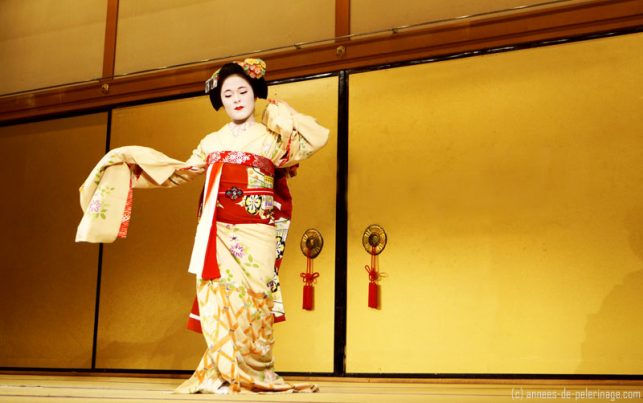 How to see a Geisha in Kyoto, Japan