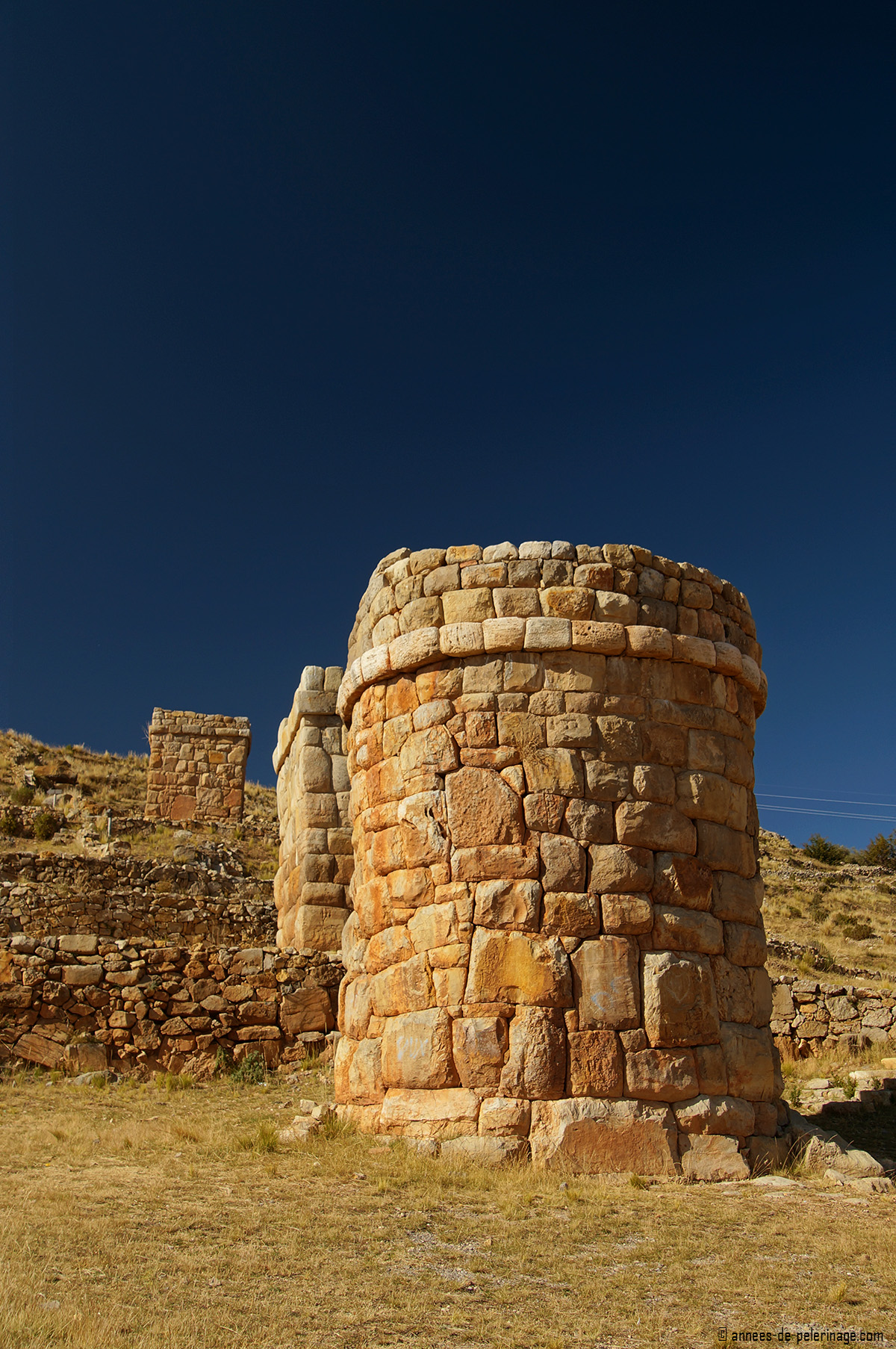 Chullpas: The funerary towers of the Aymara