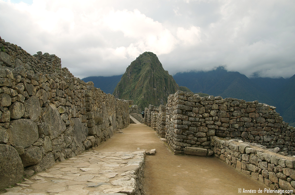Machu Picchu facts and pictures: The Inca ruin explained