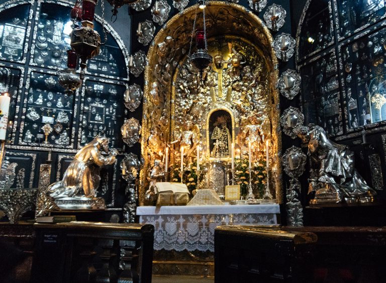 Altötting - The secret best day trip from Munich
