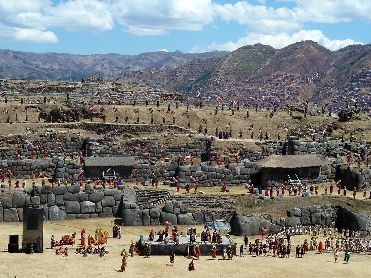 Sacsayhuamán, Peru: Visiting Cusco's Inca fortress [free travel guide]